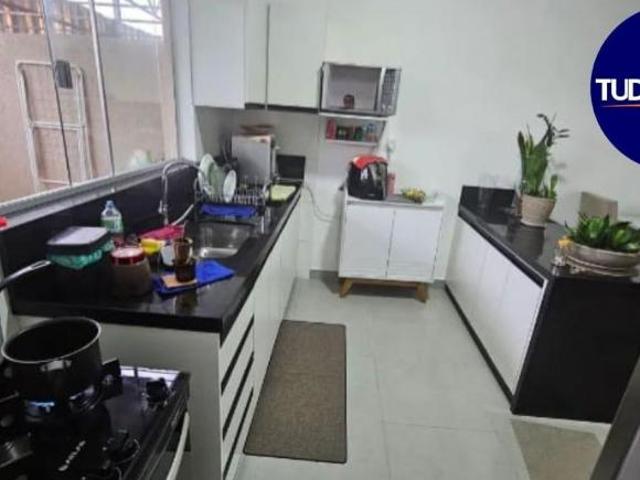 Excelente oportunidade! Apartamento à venda no Condomínio Jardins Imperiais, grande colorado Sobradi