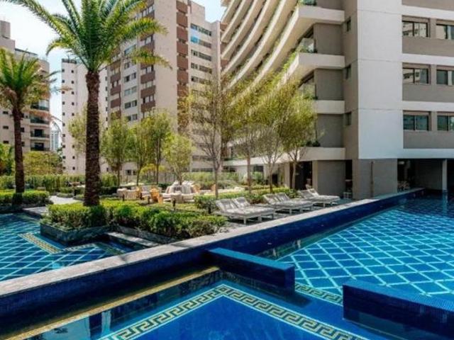 EXCELENTE OPORTUNIDADE! APARTAMENTO EM MOEMA 150M2 COM 3 SUÍTES / 2 SALAS AMPLAS / 2 VAGAS LAZER TOP