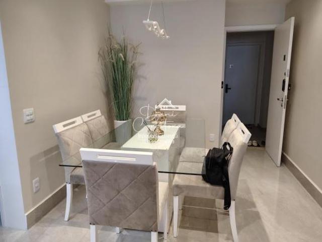 Excelente oportunidade apartamento reformado no Condomínio Oceano! 2 quartos, 2 vagas, 126m²