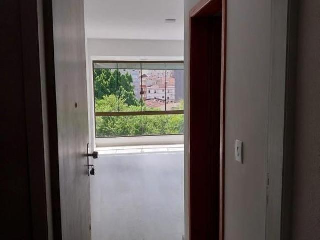 Excelente Oportunidade! Apto 1D, recém reformado Cidade Baixa, Porto Alegre!