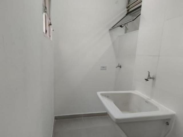 Excelente oportunidade, APTO REFORMADO 2 dormitórios à venda em Jacareí SP! Localizado no Jardim Cal