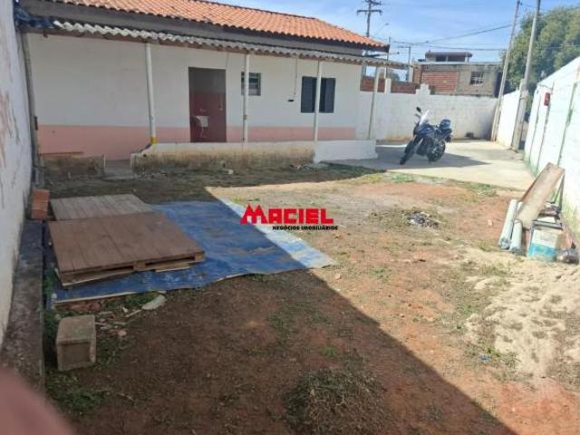 Excelente Oportunidade! Casa com Terreno de 170 m² De R$ 200.000 por Apenas R$ 178.000