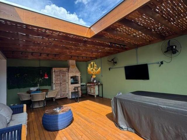 Excelente oportunidade: Casa à venda em Taubaté SP, Quiririm! 2 quartos, 1 suíte, 1 sala, 2 banheiro