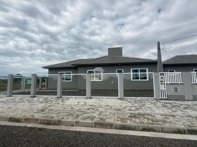 Excelente oportunidade: Casa à venda em Capão da Canoa RS, bairro Curumim, 3 quartos, 1 suíte, 2 sal