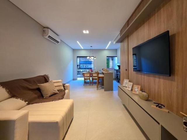 Excelente oportunidade: Casa à venda em Hortolândia SP, Jardim São Jorge, 2 quartos, 2 suítes, 2 sal