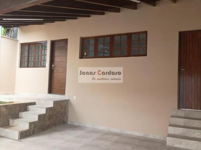 Excelente oportunidade! Casa à venda na Vila Caputera, Mogi das Cruzes SP: 3 quartos, 1 suíte, 1 sal