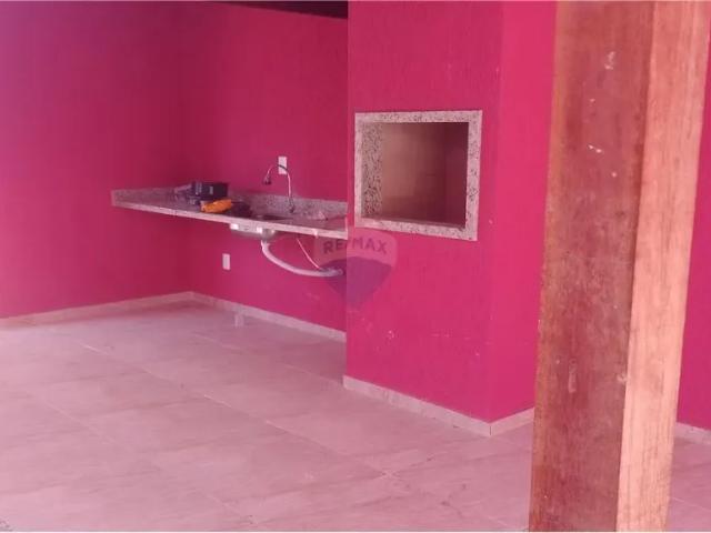 Excelente Oportunidade: Casa de 3 Quartos em Condomínio com Infraestrutura Completa