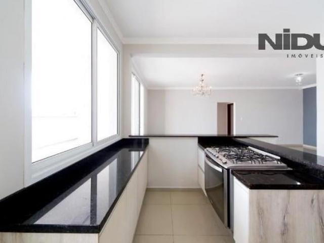 Excelente oportunidade! Casa em condomínio à venda com 5 quartos e 3 suítes no Parque Esplanada, Vot