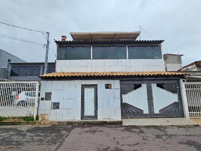 Excelente oportunidade — Casa no Ceilandia Norte, Ceilandia DF, N. SN CJ C LT13, 5 quartos, 2 vagas, 135m² | Venda Online