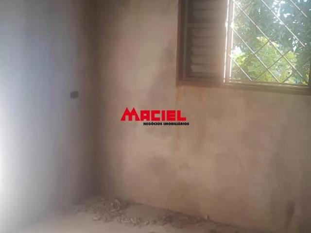 EXCELENTE OPORTUNIDADE DE MORAR NA ZONA NORTE  CASA PARA REFORMA Somente à vista