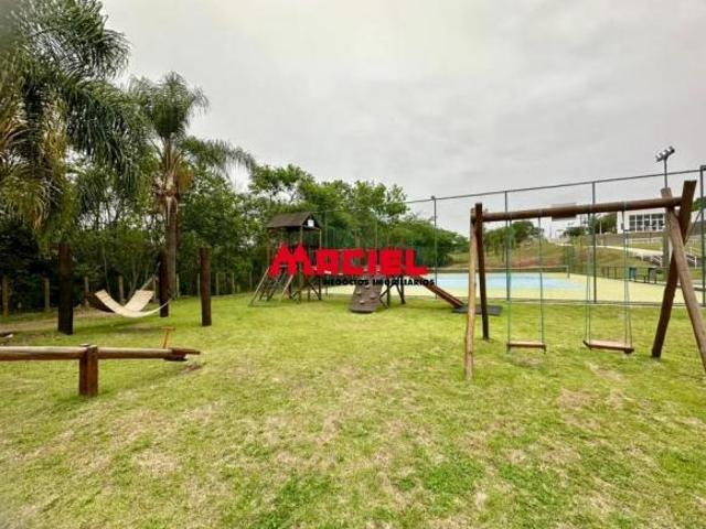 Excelente oportunidade de morar em um local super tranquilo, com lazer e segurança
