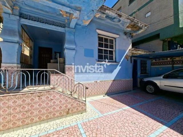 Excelente oportunidade de casa com localização estratégica