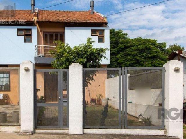 Excelente oportunidade de casa à venda em condomínio fechado no Reserva Guarujá