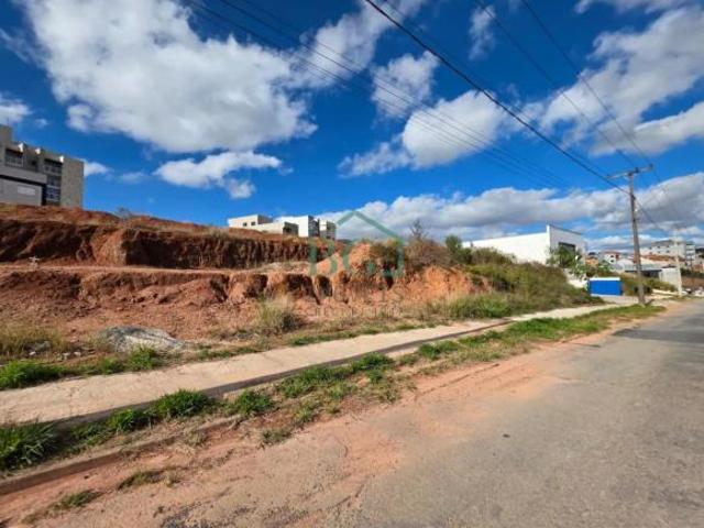 Excelente oportunidade de investimento á venda no bairro Jardim Doutor Ottoni em Poços de Caldas MG