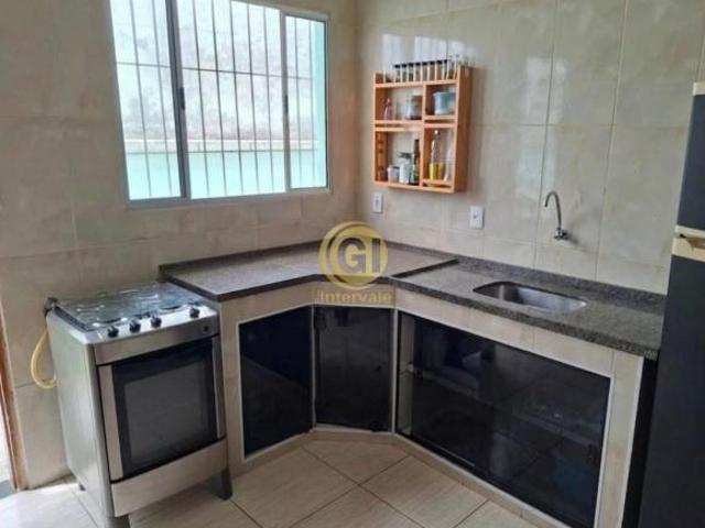 Excelente oportunidade de investimento: Casa à venda em Jacareí SP, Jardim Paraíba! 2 quartos, 1 sal