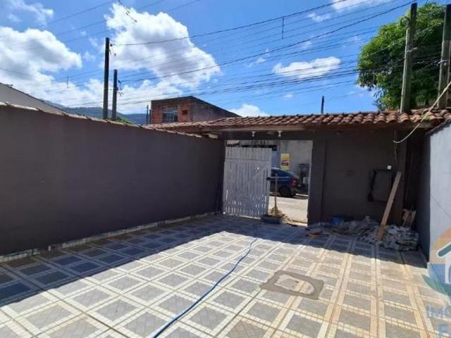 EXCELENTE OPORTUNIDADE DE SOBRADO LOCALIZADO NO BAIRRO RIO DO OURO EM CARAGUATATUBA!