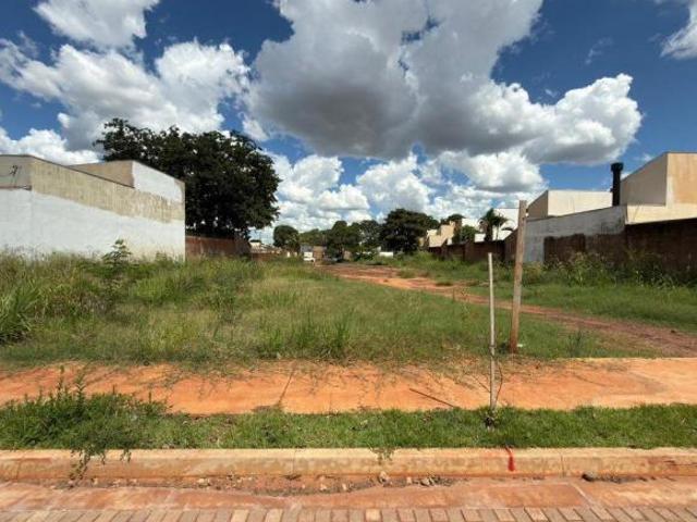 Excelente oportunidade – Dois terrenos juntos em localização ímpar