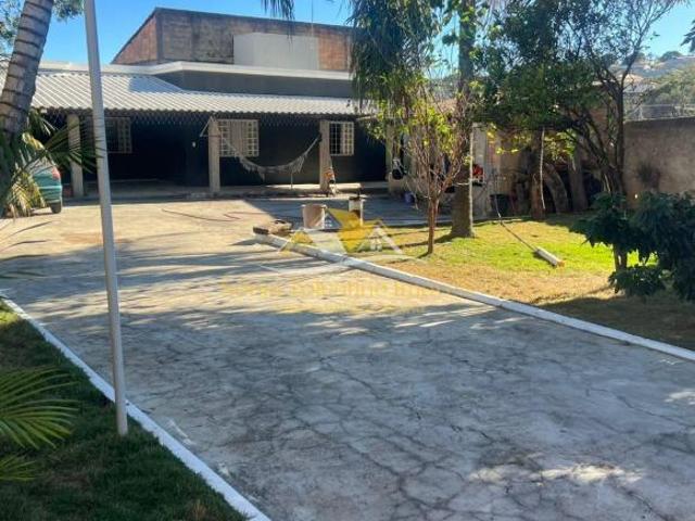 Excelente oportunidade! Linda casa de 03 quartos com suíte no Bom Retiro Betim/MG