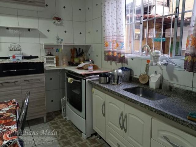 Excelente oportunidade para investidor, 3 Casas em um Único Terreno, troca por imóvel no litoral de