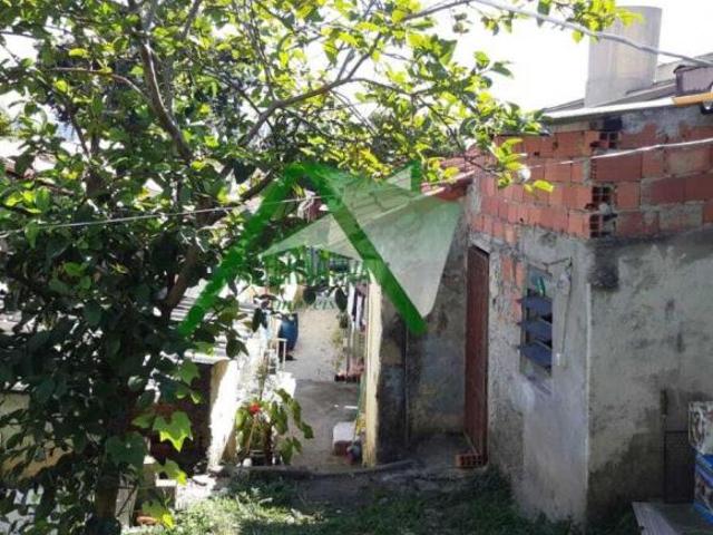 Excelente oportunidade para investidor Terreno com 3 lotes