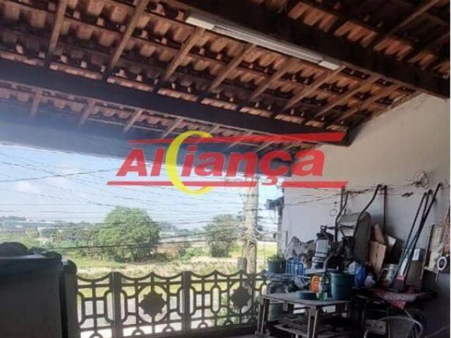 Excelente oportunidade para investidor com 3 casas no Jardim Álamo em Guarulhos