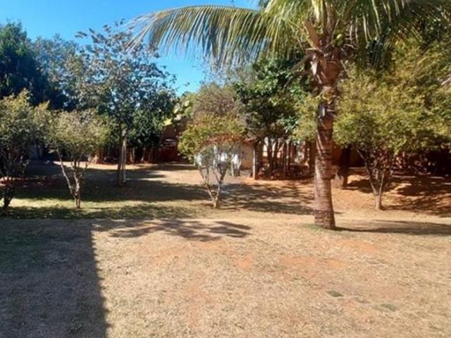 Excelente oportunidade para investidores! Chácara com 1.426m² em Sumaré/SP, 300m²