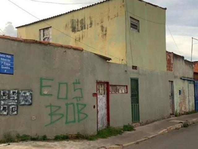 EXCELENTE OPORTUNIDADE PARA MORAR OU INVESTIR!