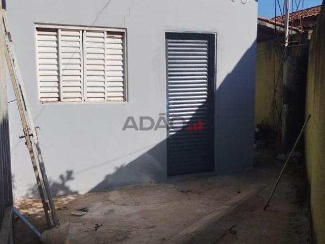 EXCELENTE OPORTUNIDADE PARA RENDA NO JARDIM VILA BOA Casa de Rua com 3 Quarto s por R$ 380000.00 no