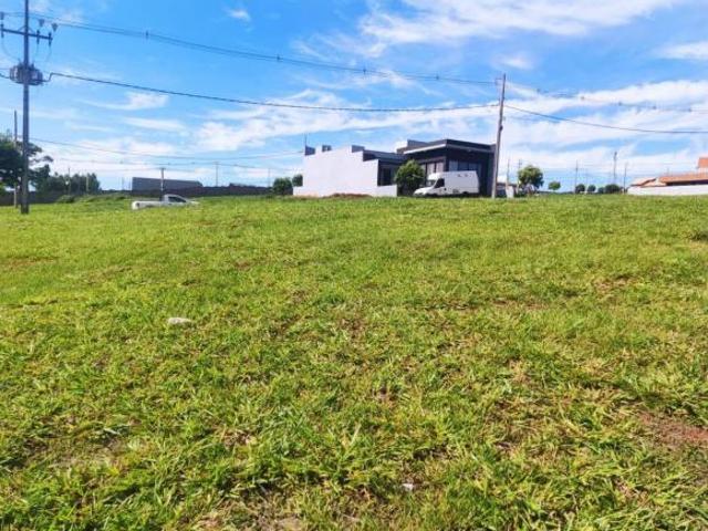 EXCELENTE OPORTUNIDADE. TERRENO NO CONDOMÍNIO OÁSIS EM PORTO RICO.392 M2 14x28AGENDE SUA VISITA!ROB