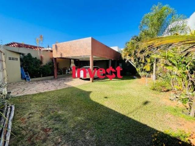 Excelente Oportunidade! 3 Quartos, Lote de 400m², Ótimo Condomínio na Rua 04 em Vicente Pires