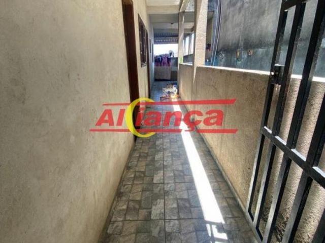 EXCELENTE OPORTUNIDADE 4 CASAS NO MESMO TERRENO