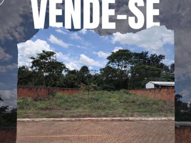 EXCELENTE LOTE 990M2 NO COND.JARDIM DO ORIENTE!