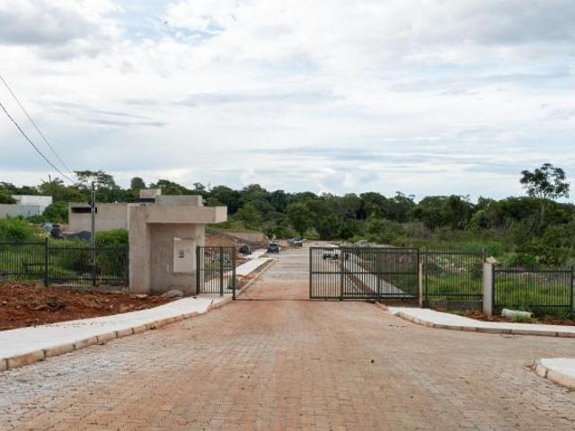 Excelente Lote 2.500m² no Park Way