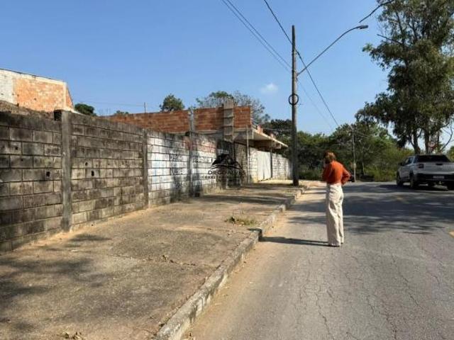 Excelente Lote à Venda no Bairro Tiradentes – Betim/MG