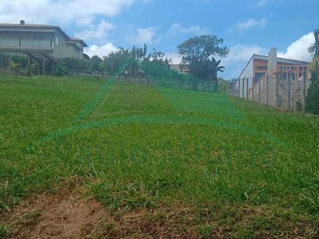 Excelente Lote a Venda em Condomínio