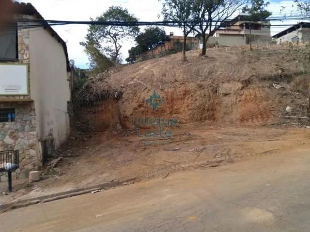 Excelente lote, avaliamos condição de parcelamento