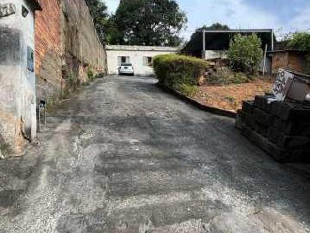EXCELENTE LOTE COMERCIAL DE 360M2