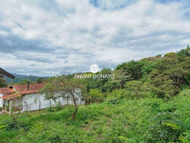 Excelente lote de 1000m² na parte alta do condomínio
