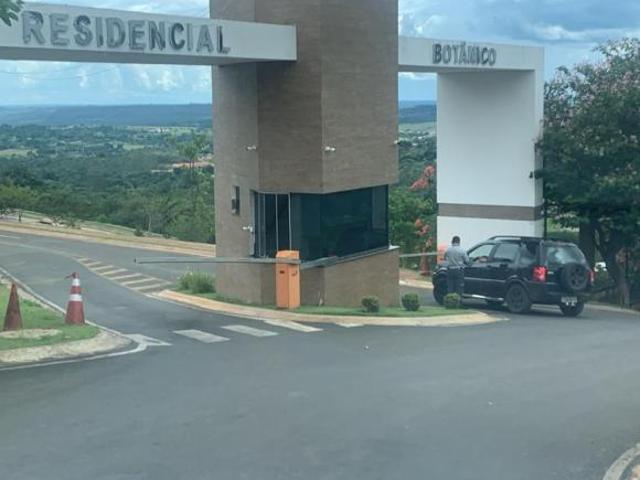 Excelente lote, em condomínio de alto padrão. VALPARISO GO