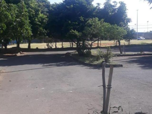 EXCELENTE LOTE EM SAMAMBAIA SUL 900M² POR R$ 900.000,00