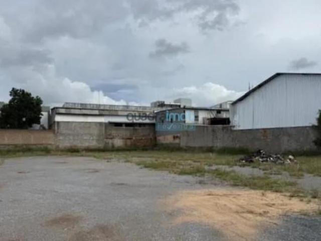 Excelente lote na quadra 02 do SAAN com 2000m² de área total