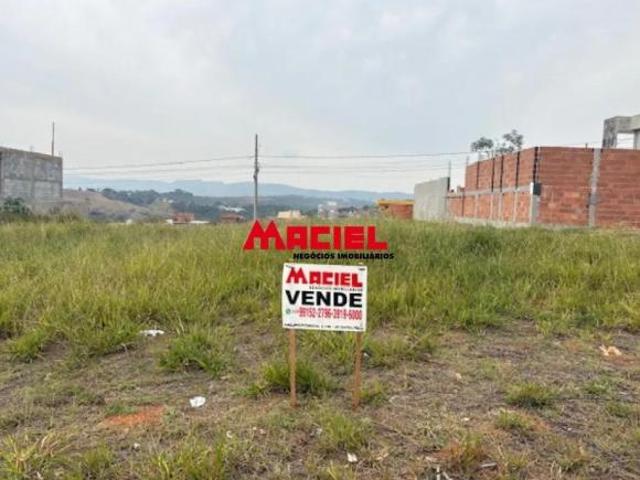 Excelente lote plano com ótima vista e localização