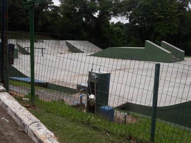EXCELENTE LOTE PLANO EM ALPHAVILLE, 609M2, ÓTIMA LOCALIZAÇÃO, MUITO LAZER