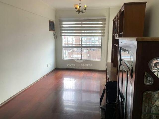 Excelente localizaçaõ no Campo Grande, 2 dormitórios com dependência completa