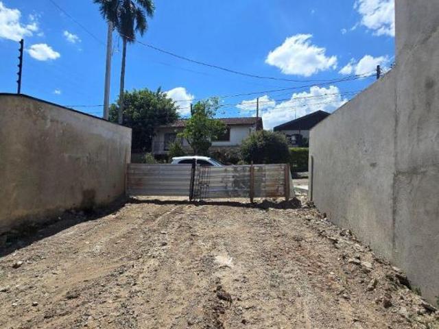 Excelente localização Terreno de 225 m² Barreirinha/Boa vista 5 minutos do parque São Lourenço