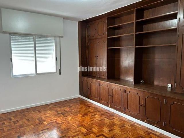 EXCELENTE LOCALIZAÇÃO ! APARTAMENTO AMPLO!