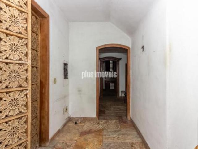 EXCELENTE LOCALIZAÇÃO ! IMÓVEL AMPLO COM 224M²