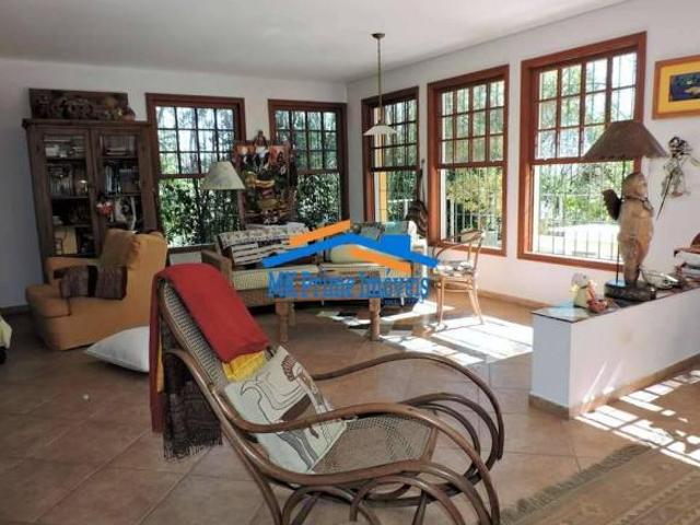 Excelente Loft rústico contemporâneo com primoroso acabamento Embú