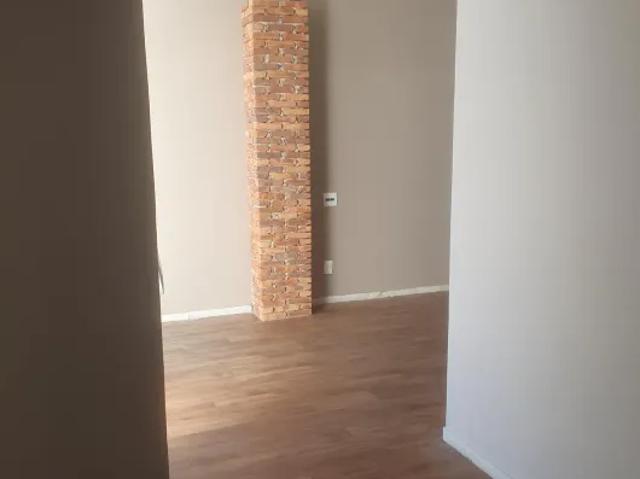 Excelente loja com 120m2 mais terraço privativo
