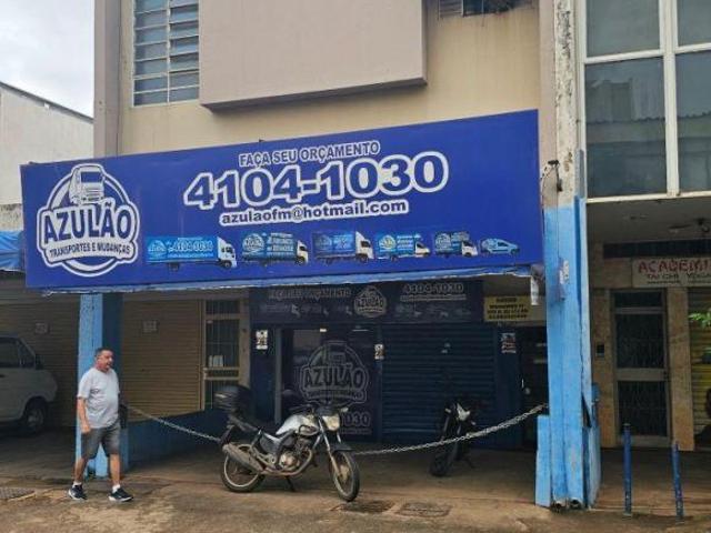 EXCELENTE LOJA COM AMPLIAÇÃO NOS FUNDOS
